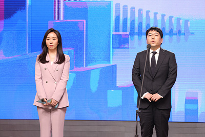 올해의 PD상에 EBS '문해력 유치원' 민정홍·김지원 PD | 연합뉴스