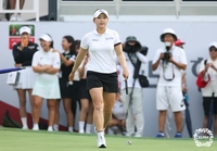 KLPGA 2부 선수의 메이저급 대회 제패…김민솔 "와, 이게 되네" | 연합뉴스