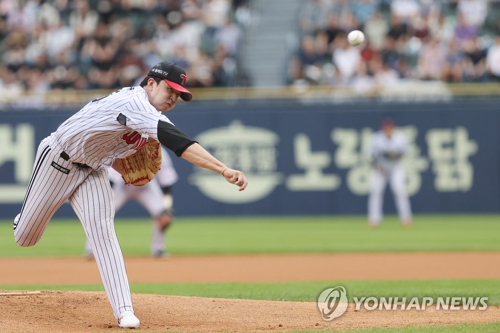 Baseball: Kia Tigers vs. LG Twins | Yonhap News Agency