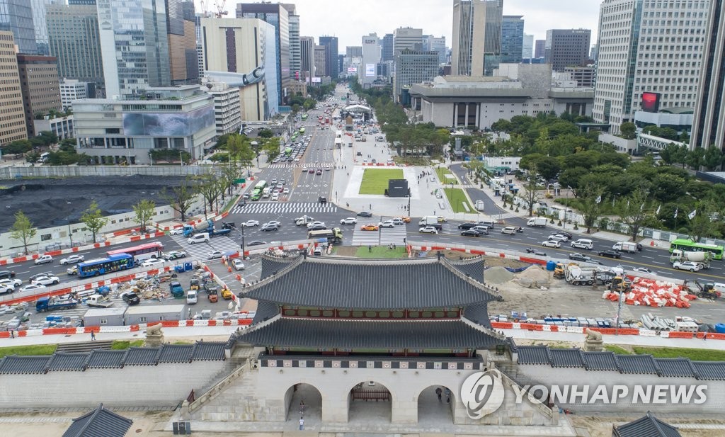 재개장 하루 앞둔 광화문광장 | 연합뉴스