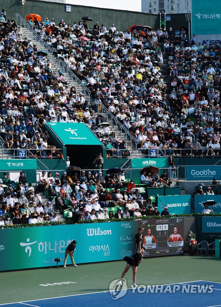 테니스 열기로 가득 | 연합뉴스