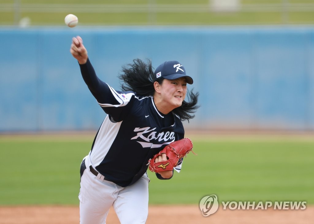 KIA 평가전, WBC 대표팀 투수 김원중 역투 | 연합뉴스