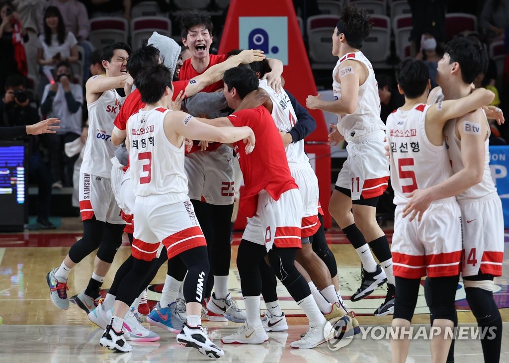 SK, LG에 1점 차 승리 | 연합뉴스