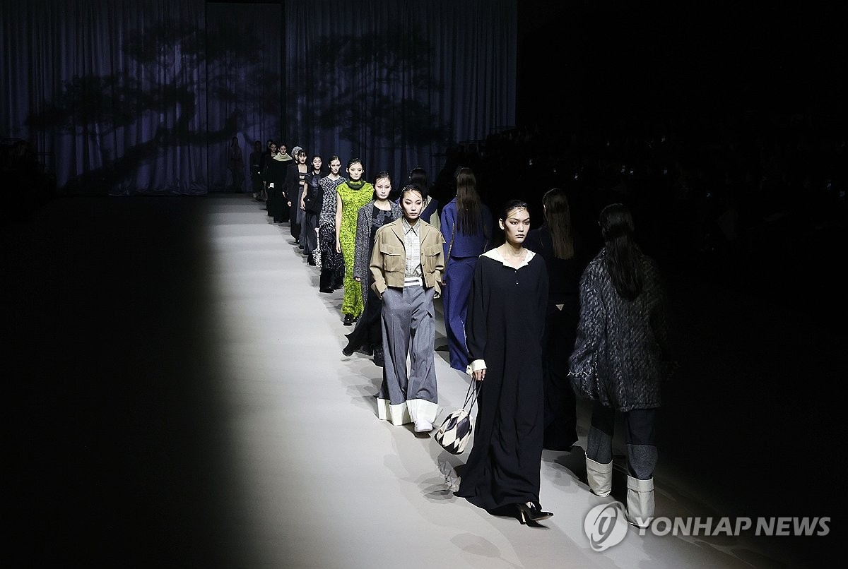 서울시 '2024 F/W 서울패션위크'서 563만달러 수주상담 성과 | 연합뉴스