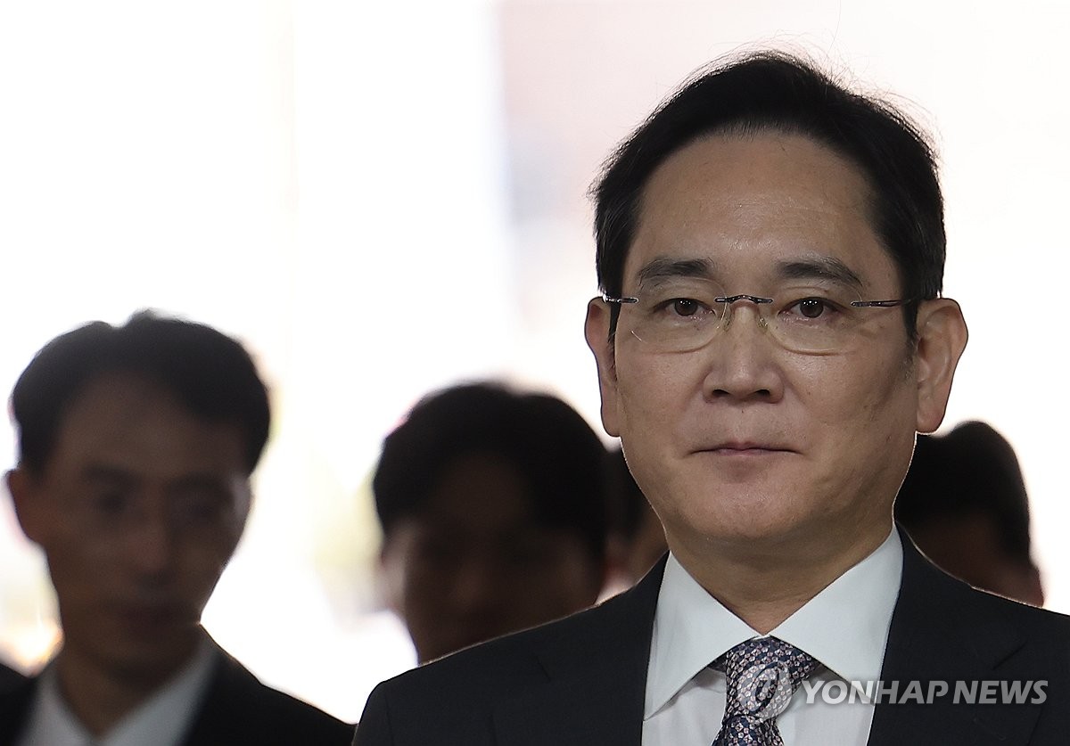 법정 향하는 이재용 삼성전자 회장 연합뉴스