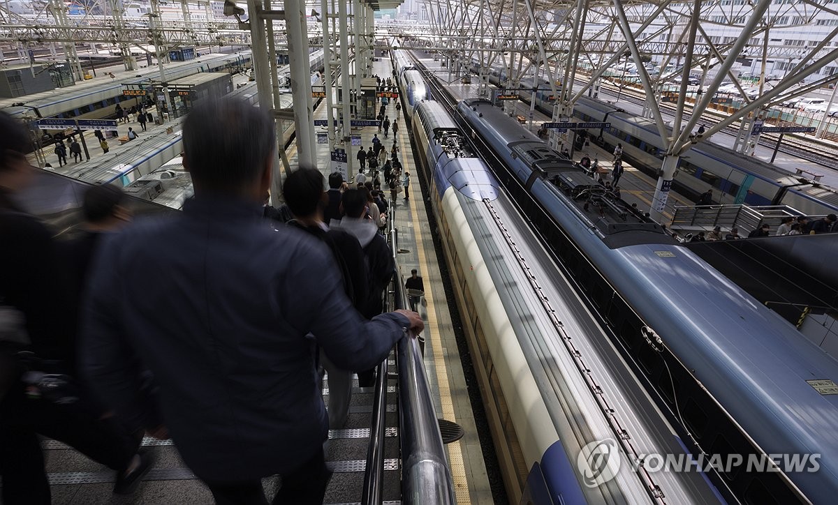 코레일 철도 요금 인상 추진, KTX 17% 인상할 듯 | 연합뉴스